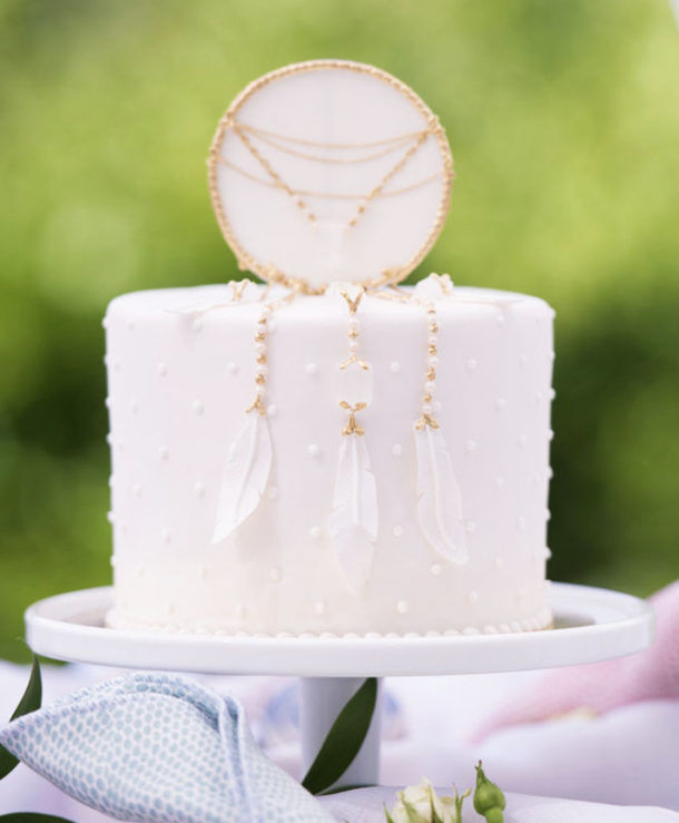 Cakespiration : 14 chic cakes for a boho baby shower | Mum's Grapevine