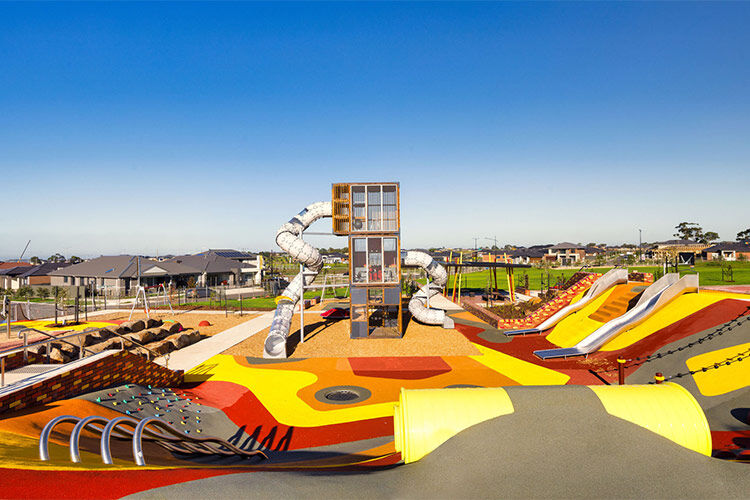 Slide, climb and unwind at Lyndarum North Park | Mum's Grapevine